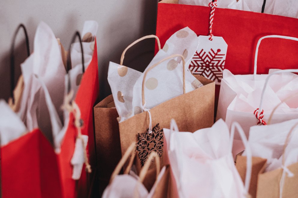 7 Ways to Plan Holiday Spending | Chicago, IL | Liberty Bank